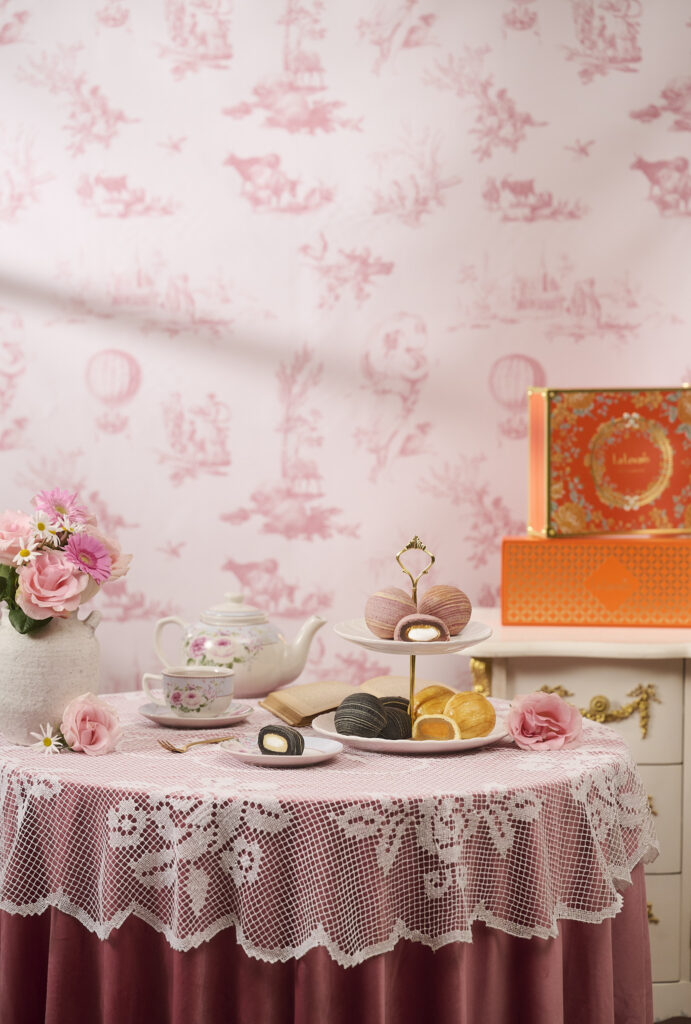 Mid-Autumn Festival 2026: Date & What Mooncakes Mean